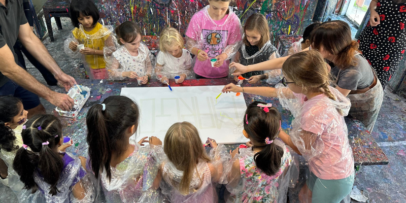 Couple's Splat Painting Experience - Splat Paint House - Gifting Made Easy - Buy Gift Cards ...